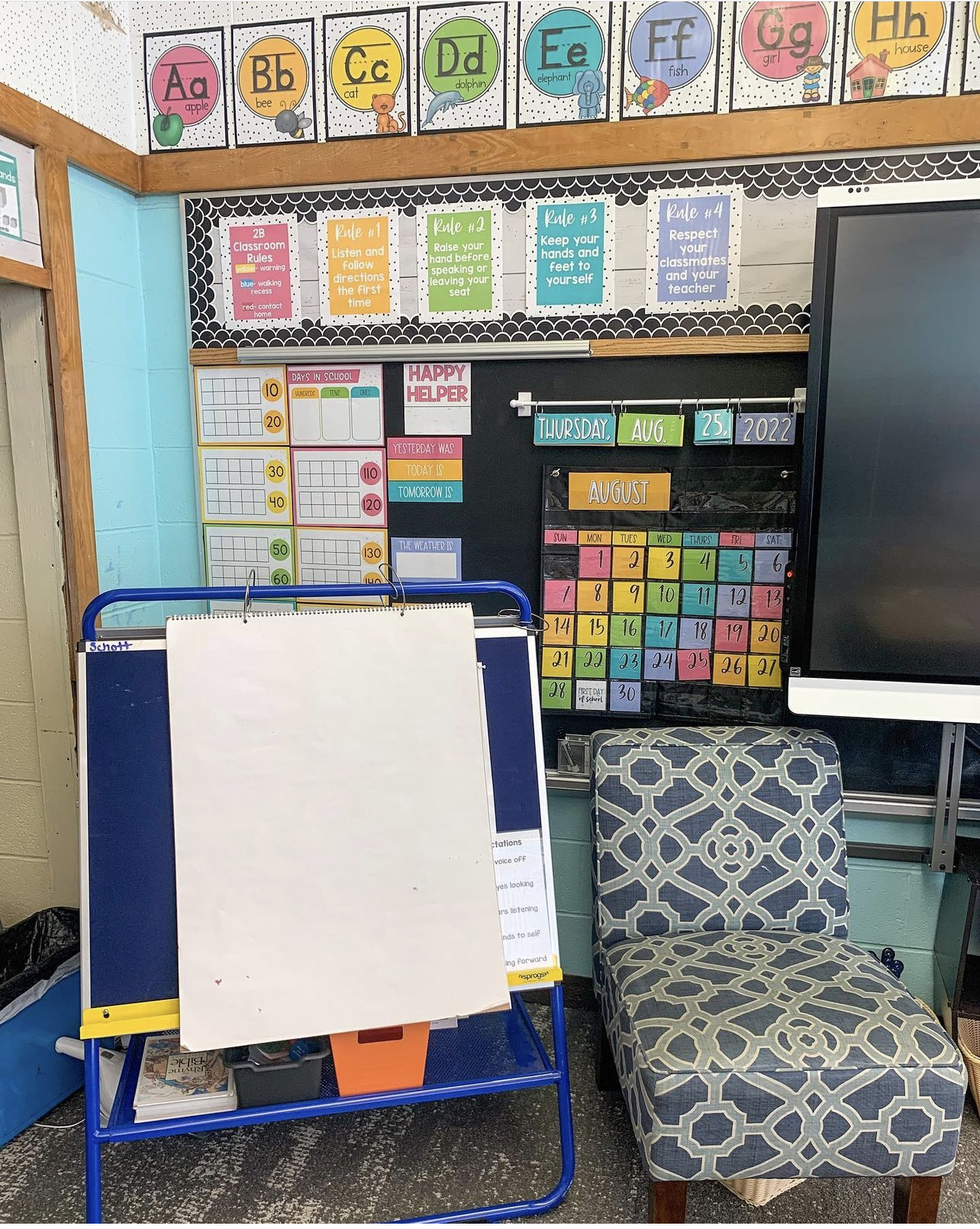 Happy Hues Classroom Theme - Shayna Vohs
