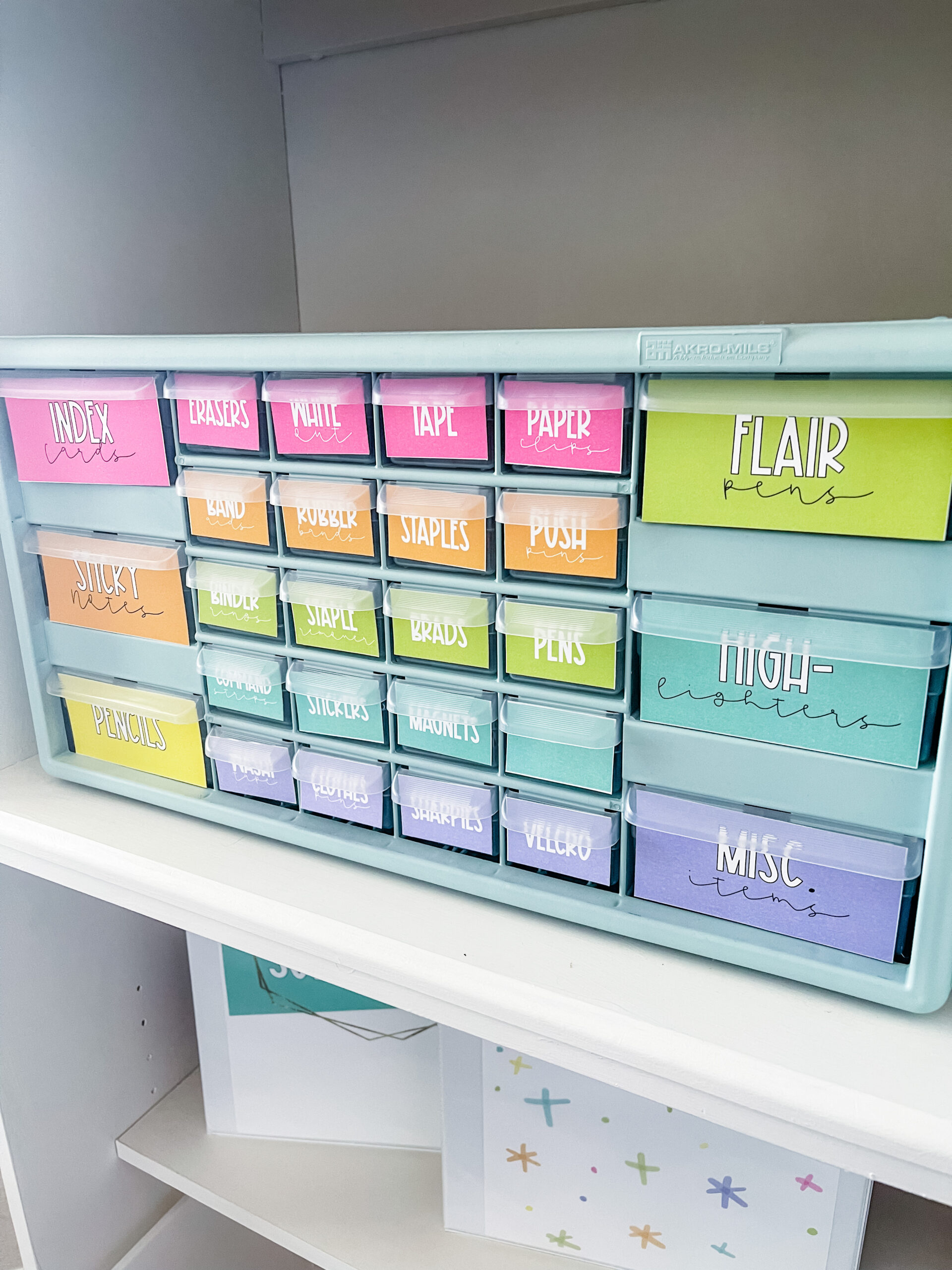 Happy Hues Classroom Theme - Shayna Vohs