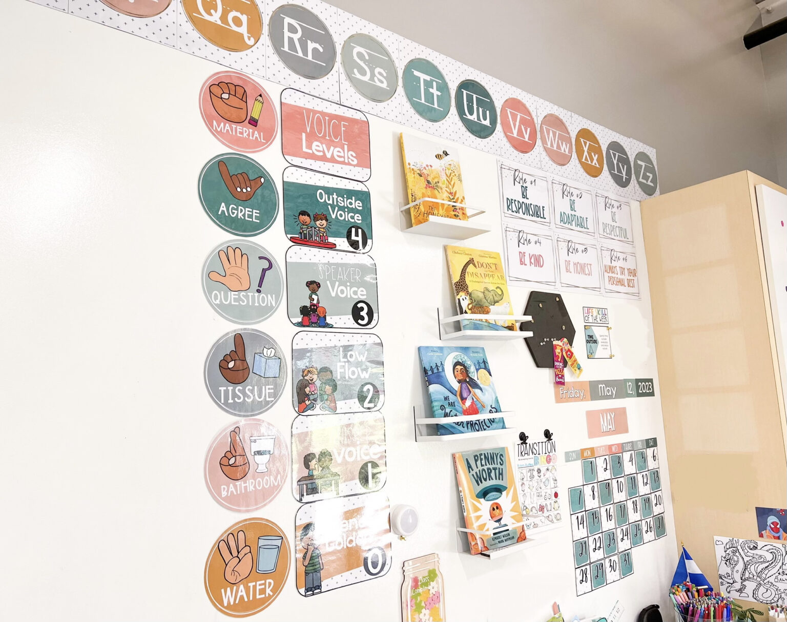 Amazon Teacher Wishlist: 30 Top Picks for New Teachers! - Shayna Vohs