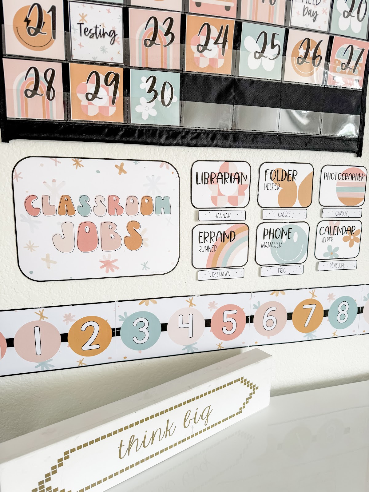 Pastel Retro Classroom Theme - Shayna Vohs