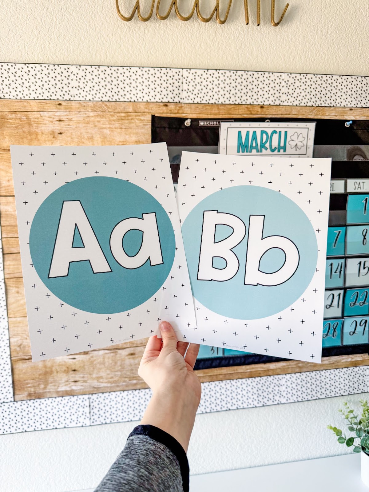 Simple + Blue Classroom Theme - Shayna Vohs